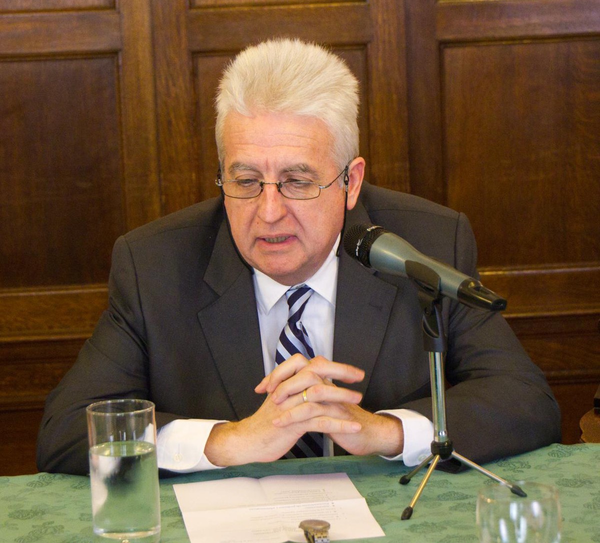 Felix M. Goñi Urcelay recibe este ano o premio Humboldt - ZientziaEus